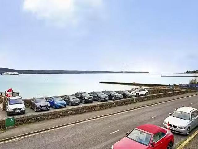 3 Bedroom Terraced House For Sale In Kinnegar Road, Holywood.