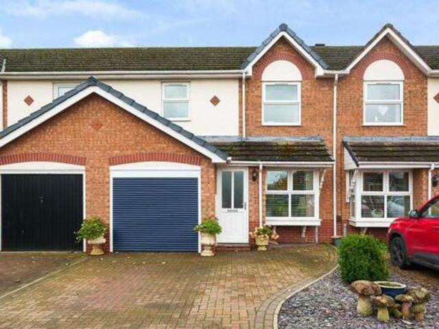 3 Bedroom Terraced House For Sale In Kirby Hill