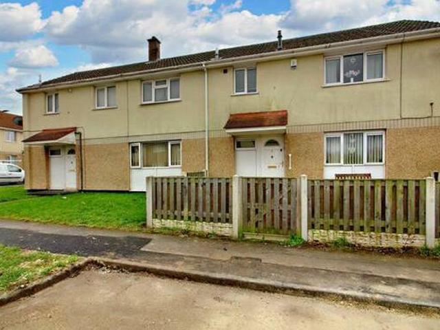 3 bedroom terraced house for sale in Howbeck Drive Edlington Doncaster DN12