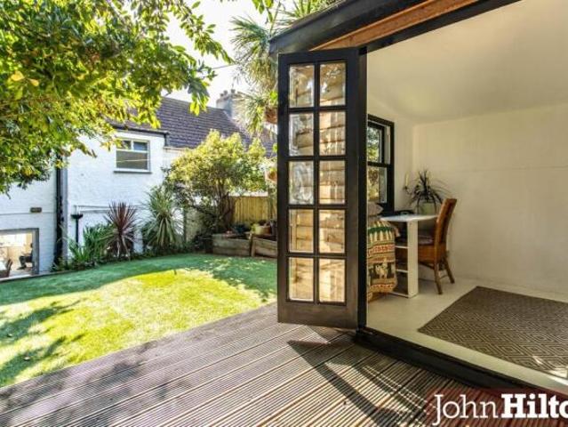 3 bedroom terraced house for sale in Hollingbury Rise, Brighton, BN1