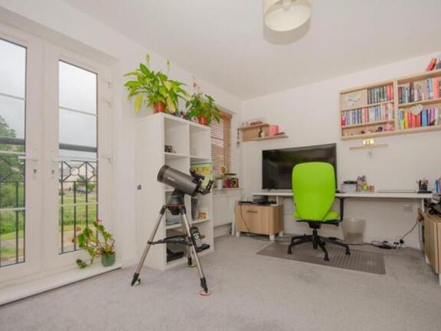 3 bedroom terraced house for sale in Honeysuckle Road, Emersons Green, Bristol, BS16 7LS, BS16