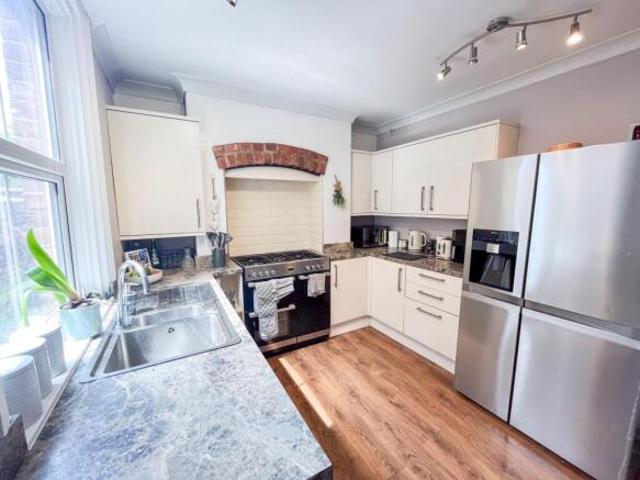 3 bedroom terraced house for sale in Hood Lane, Great Sankey, WA5