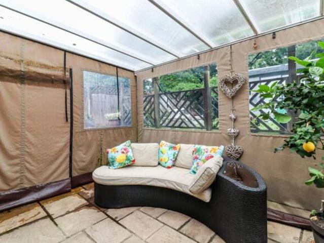 3 bedroom terraced house for sale in Hopwood Close, Watford, WD17