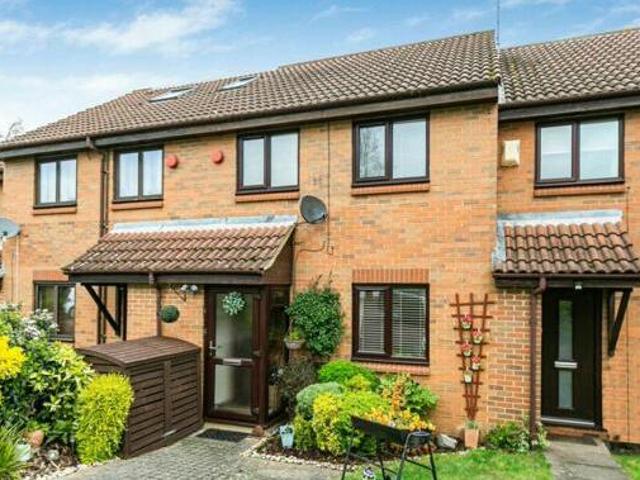 3 Bedroom Terraced House For Sale In Hatfield