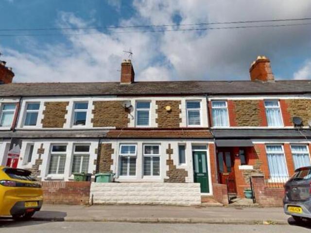 3 bedroom terraced house for sale in Hawthorn Road East, Llandaff North, Cardiff, CF14