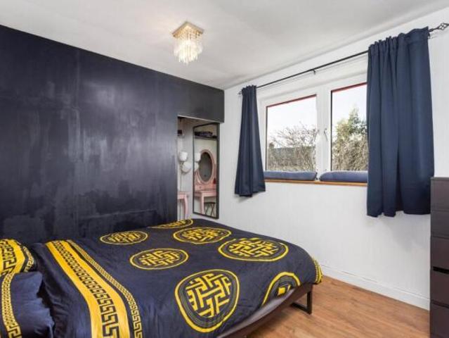 3 bedroom terraced house for sale in Hazelwood Grove, Edinburgh, EH16