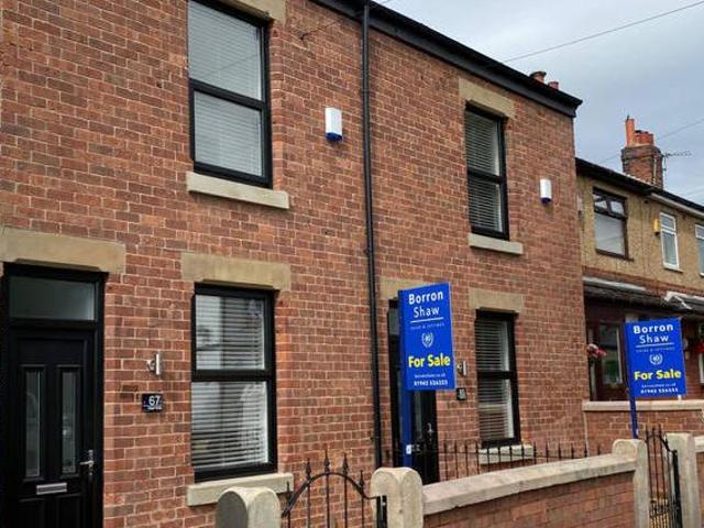 3 bedroom terraced house for sale in Haigh Road WN2 1RP WN2
