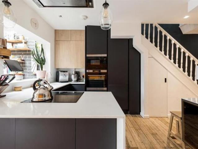 3 bedroom terraced house for sale in Hale End Road, Walthamstow, E17