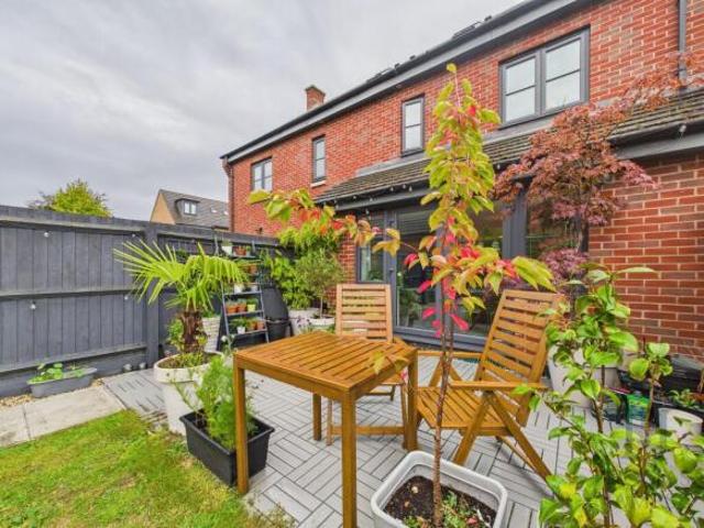 3 bedroom terraced house for sale in Halfpenny Walk, Nottingham, NG11