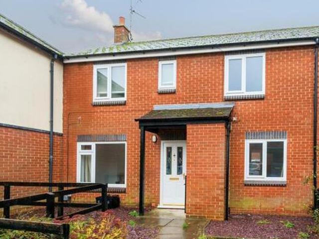3 Bedroom Terraced House For Sale In Hampshire