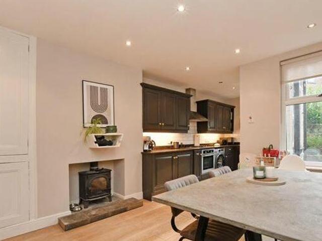 3 Bedroom Terraced House For Sale In Hangingwater