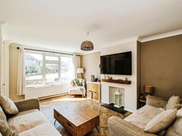 3 bedroom terraced house for sale in Harrison Road, WORTHING, BN14