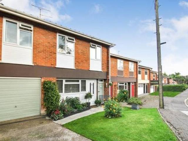 3 bedroom terraced house for sale in Hedgerows Sawbridgeworth Hertfordshire CM21