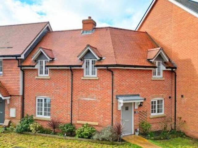 3 Bedroom Terraced House For Sale In Hellingly