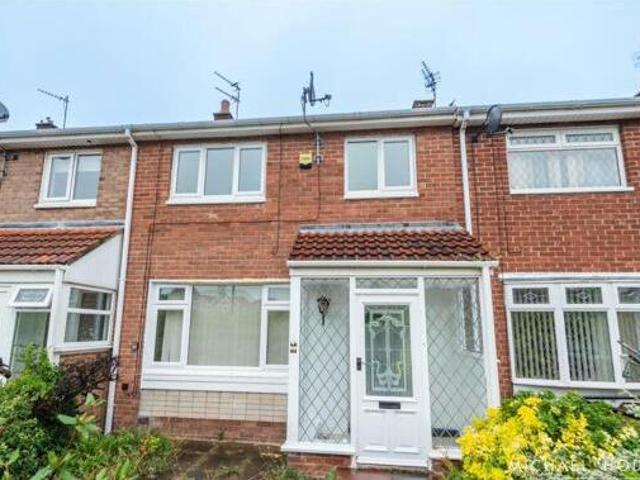 3 Bedroom Terraced House For Sale In Hendon