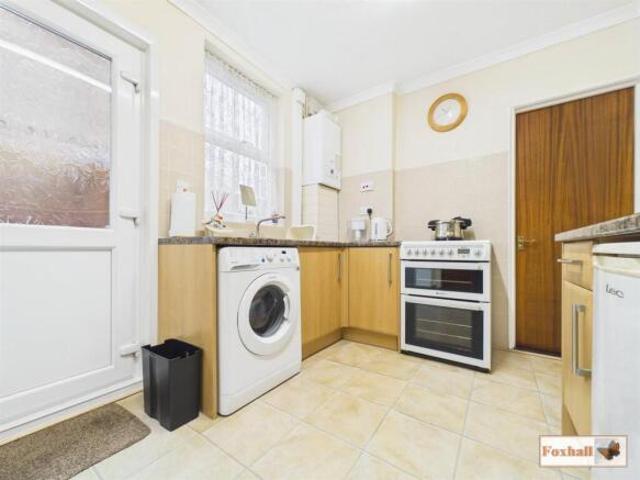 3 bedroom terraced house for sale in Henslow Road, Ipswich, IP4