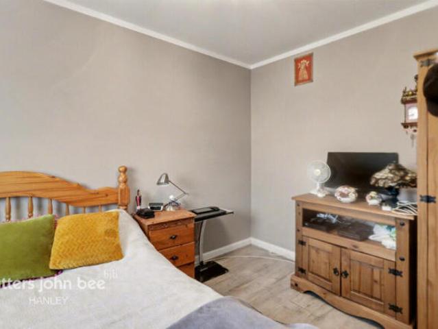 3 bedroom terraced house for sale in Henry Dunn Avenue, Stoke On Trent, ST1 5FF, ST1