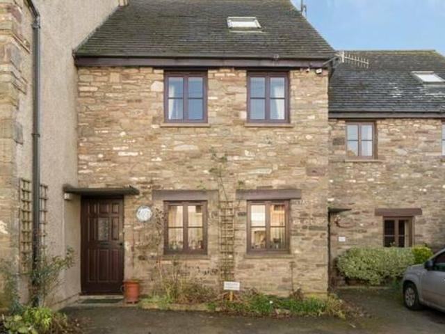 3 bedroom terraced house for sale in HeolyDwr HayonWye Hereford Powys HR3
