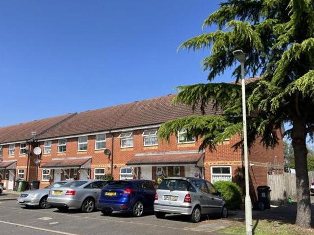 3 Bedroom Terraced House For Sale In Hertfordshire