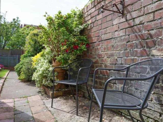 3 bedroom terraced house for sale in Highbury Road, Horfield, BS7