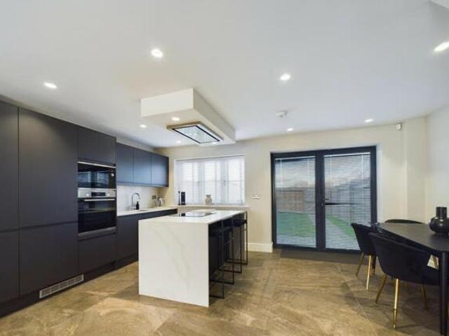 3 Bedroom Terraced House For Sale In Hull