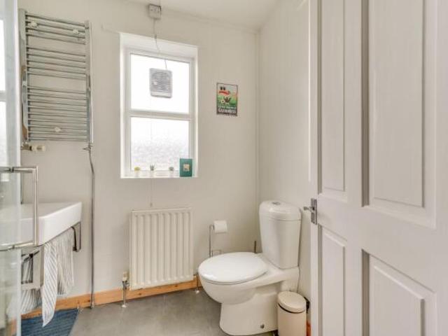 3 bedroom terraced house for sale in Hunter House Road, Hunters Bar, S11