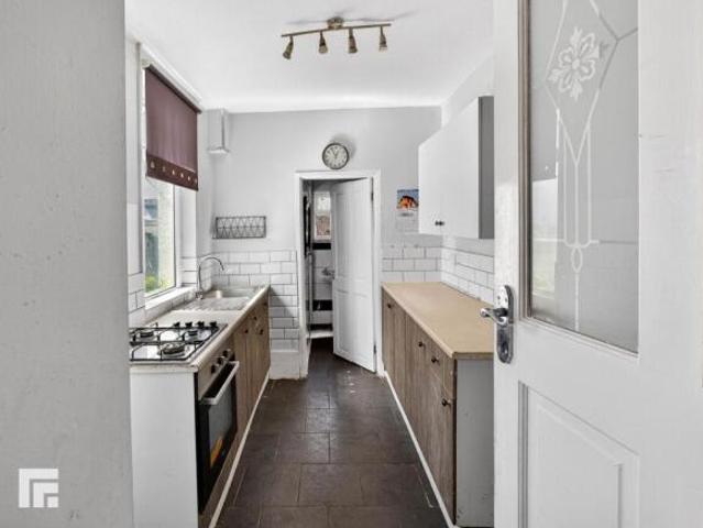 3 bedroom terraced house for sale in Hunter Street, Cardiff, CF10