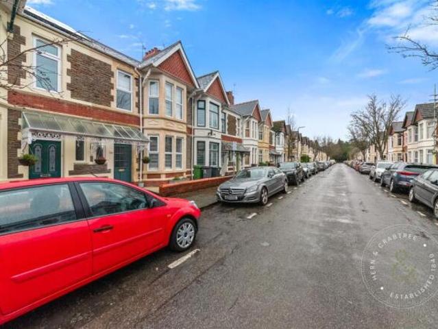 3 bedroom terraced house for sale in Inglefield Avenue, Cardiff, CF14