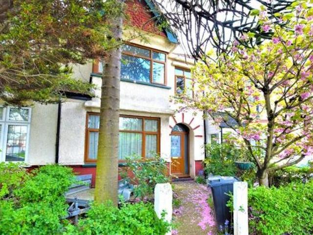 3 Bedroom Terraced House For Sale In Ilford