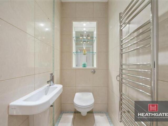3 bedroom terraced house for sale in Jack Straws Castle Hampstead Heath NW3
