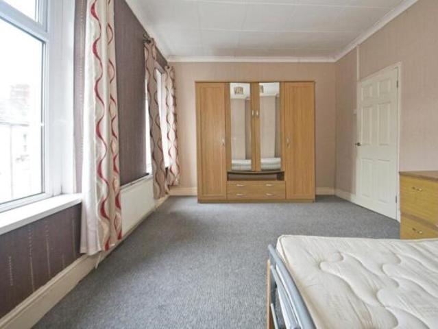 3 bedroom terraced house for sale in Janet Street, Cardiff, CF24