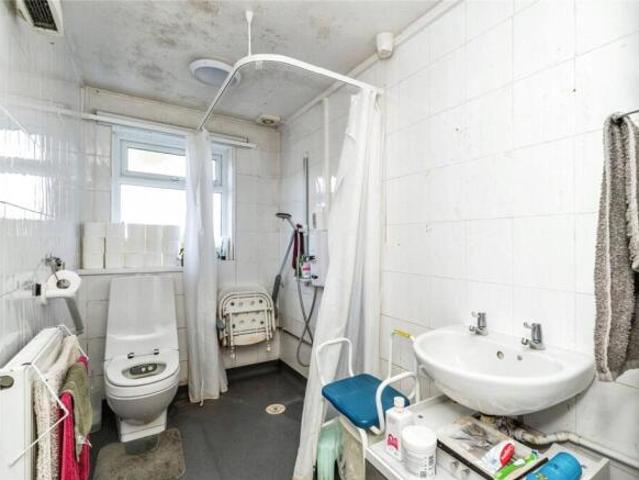 3 bedroom terraced house for sale in Junction Road, Totton, Southampton, SO40