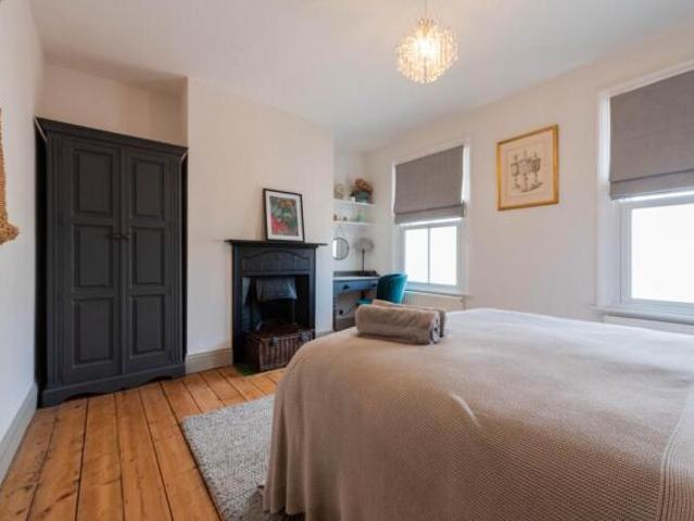 3 bedroom terraced house for sale in Oatlands Road, Oxford, Oxfordshire, OX2