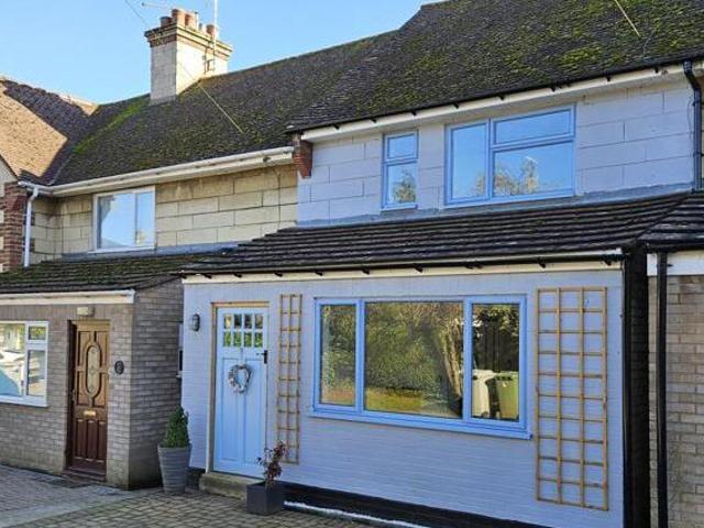 3 Bedroom Terraced House For Sale In Oakham