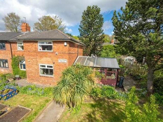 3 Bedroom Terraced House For Sale In Oakwood