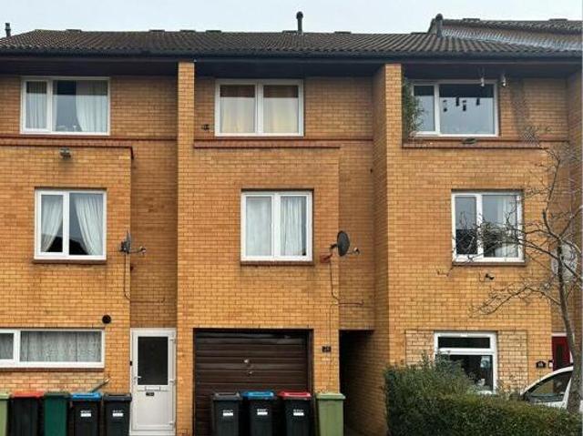 3 Bedroom Terraced House For Sale In Oldbrook