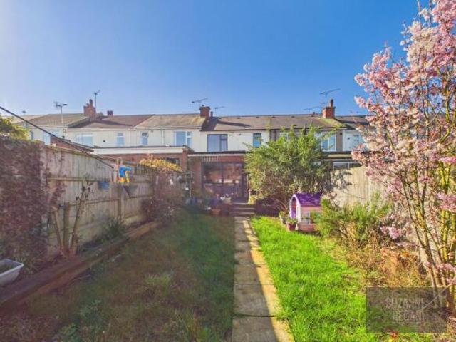 3 bedroom terraced house for sale in Oldfield Road, Chapelfields, Coventry, CV5
