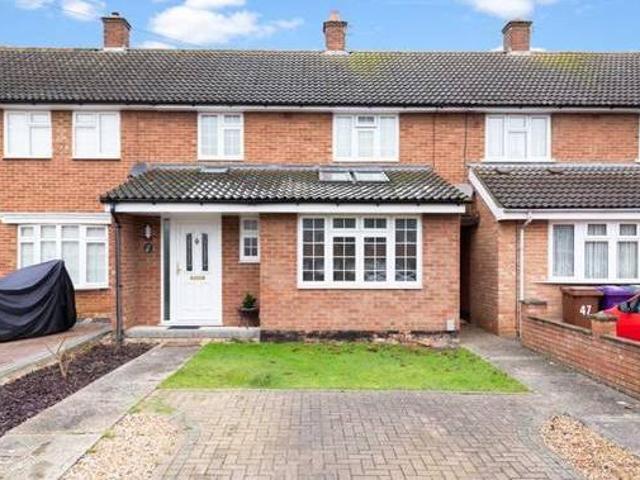 3 bedroom terraced house for sale in Ordelmere Letchworth Garden City SG6 4QP SG6
