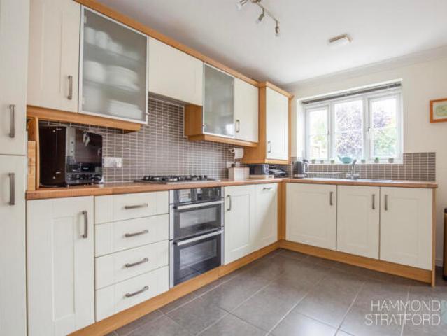 3 bedroom terraced house for sale in Oriole Drive, Cringleford, NR4