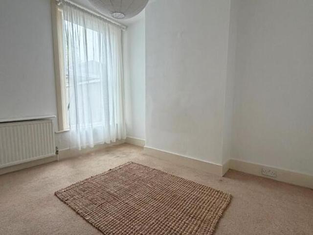 3 bedroom terraced house for sale in Osborne Road, BN1