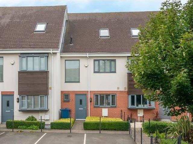 3 bedroom terraced house for sale in Owthorpe Road Cotgrave Nottingham NG12