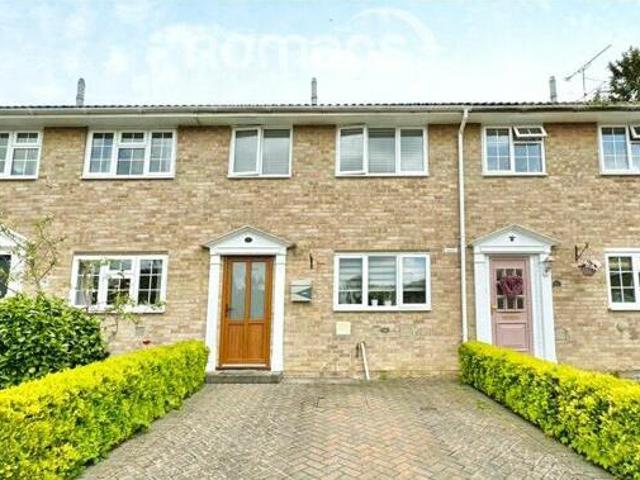 3 Bedroom Terraced House For Sale In Owlsmoor