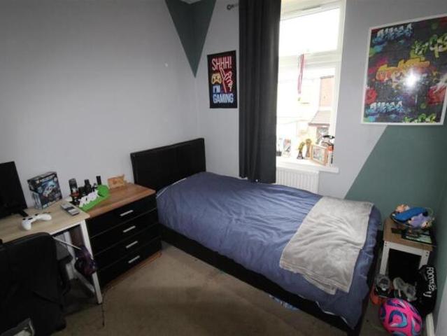 3 bedroom terraced house for sale in Oxford Road, Lostock, Bolton, BL6
