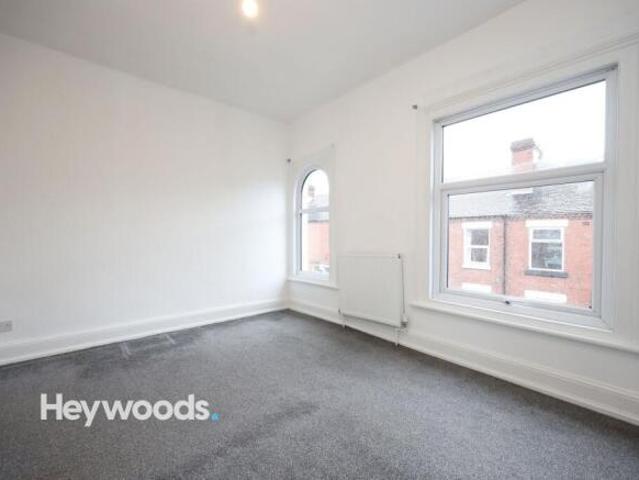 3 bedroom terraced house for sale in Oxford Street, Penkhull, Stoke on Trent, ST4