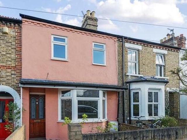 3 Bedroom Terraced House For Sale In Oxfordshire
