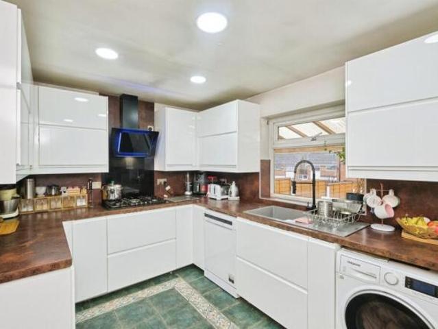 3 bedroom terraced house for sale in Oxhill Road, Birmingham, B21