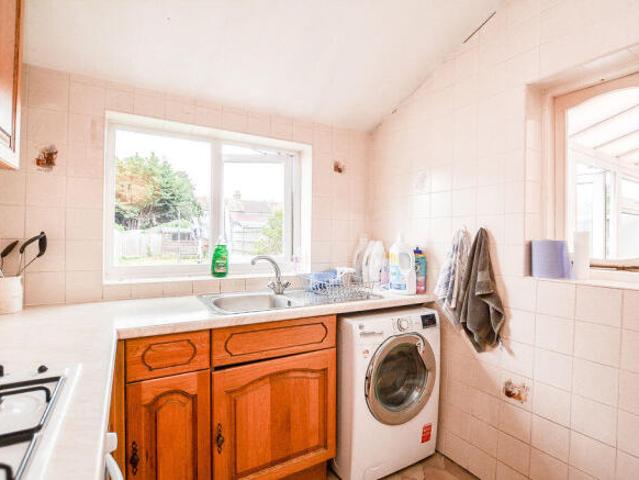 3 bedroom terraced house for sale in Lovelace Gardens, Southend On Sea, SS2