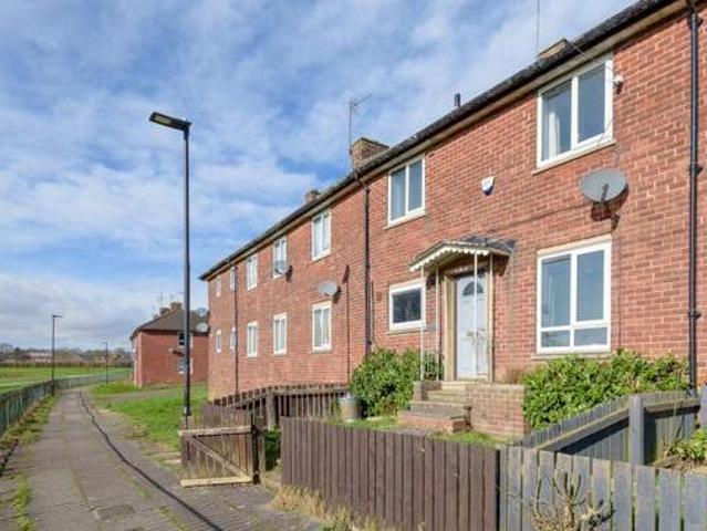 3 Bedroom Terraced House For Sale In Lowedges