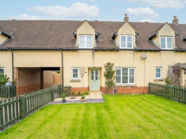 3 Bedroom Terraced House For Sale In Lower Cambourne, Cambridge