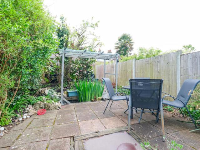 3 bedroom terraced house for sale in Lower Road, Orpington, BR5
